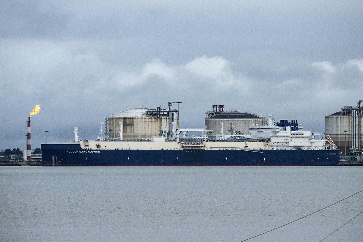 TotalEnergies ships Russian crude on Russian tanker, despite chief exec ...